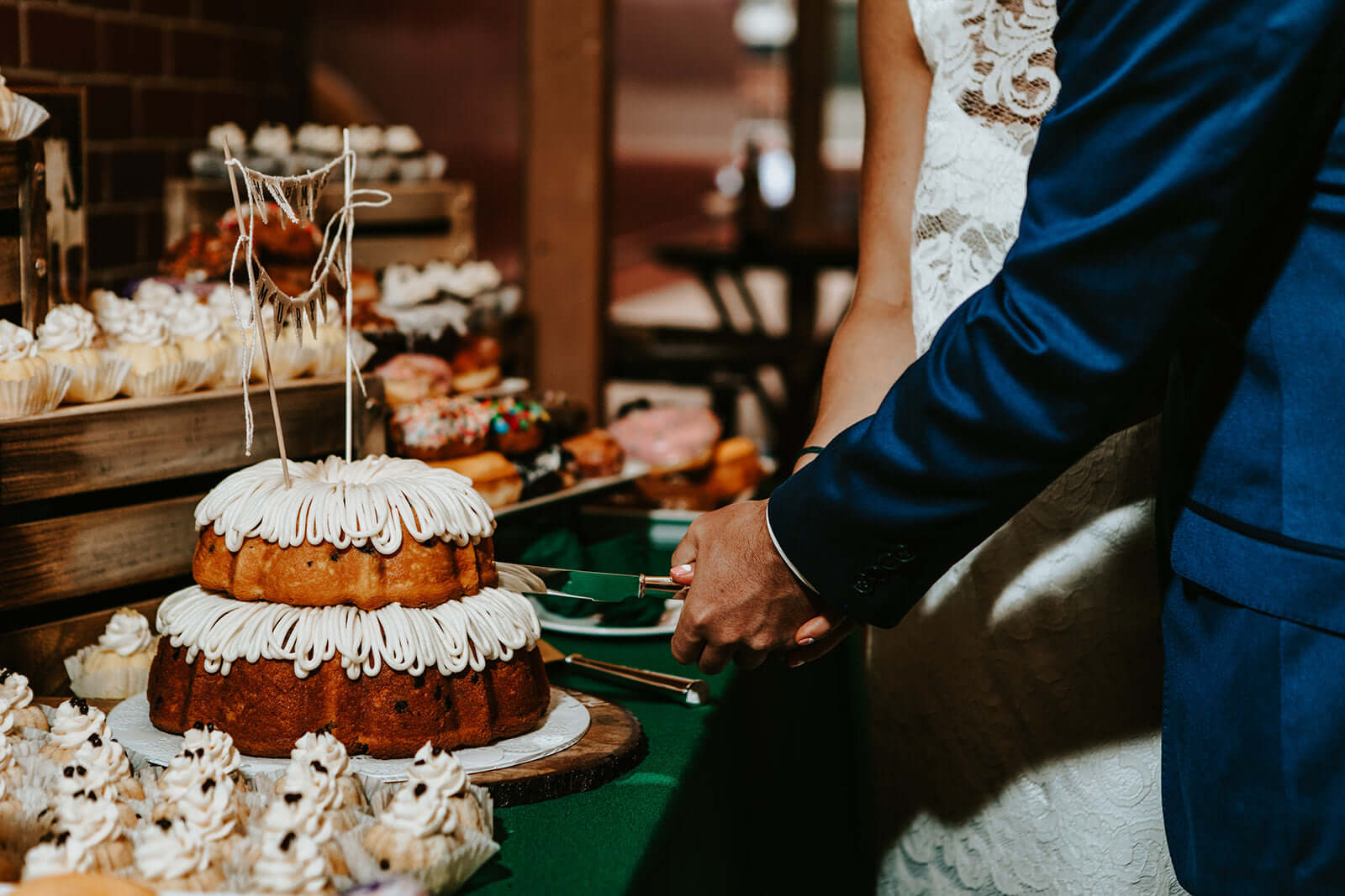 Catering – The Bundt Shoppe